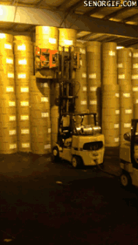 Forklifts GIFs - Get the best gif on GIFER