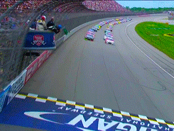 Real life cast GIF - Conseguir o melhor gif em GIFER