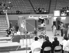 Liz tricase GIFs - Hole dir die besten GIFs auf GIFER