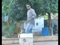 Invisible man GIFs - Obtenez le meilleur gif sur GIFER