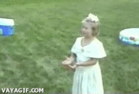 Water balloon GIF - Conseguir o melhor gif em GIFER
