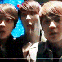 Suprised GIFs - Get the best gif on GIFER