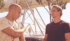 Charlie walker GIF - Conseguir o melhor gif em GIFER