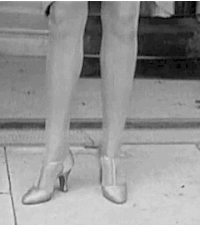 Туфли GIFs - Get the best gif on GIFER