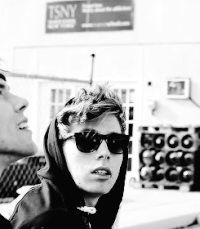 Sos GIFs - Get the best gif on GIFER