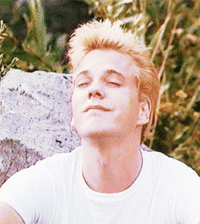 80s kiefer sutherland GIFs - Obtenez le meilleur gif sur GIFER