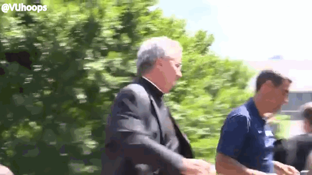 University president GIF - Conseguir o melhor gif em GIFER