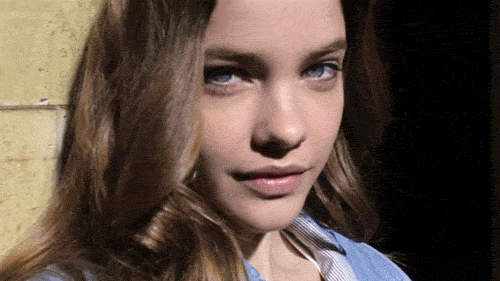 Famous model GIF - Conseguir o melhor gif em GIFER