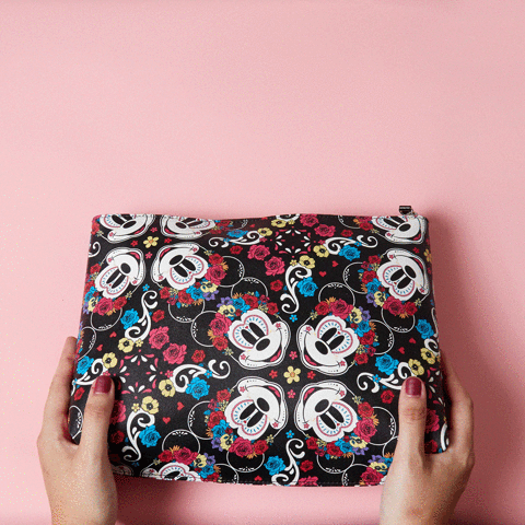 Tote bags GIFs - Get the best gif on GIFER