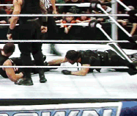 Barrage GIFs - Get the best gif on GIFER