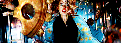 Gwens death GIF - Conseguir o melhor gif em GIFER