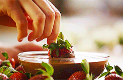 Strawbz GIFs - Get the best gif on GIFER