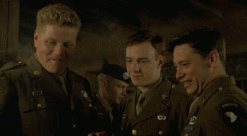 Irmaos de armas GIF - Conseguir o melhor gif em GIFER