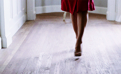 Grace ahs GIF - Conseguir o melhor gif em GIFER