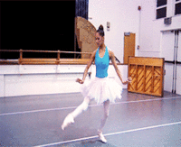 Ballet dancers clapping GIFs - Obtenez le meilleur gif sur GIFER