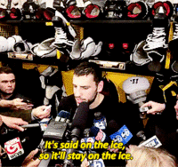 Admiring GIFs - Get the best gif on GIFER