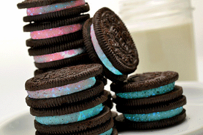 Eat oreos GIF - Conseguir el mejor gif en GIFER