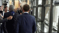 Emmanuel macron GIFs - Obtenez le meilleur gif sur GIFER