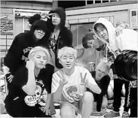 Queue GIFs - Get the best gif on GIFER