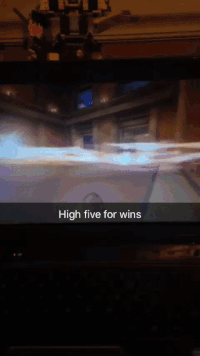 Compromising GIFs - Get the best gif on GIFER