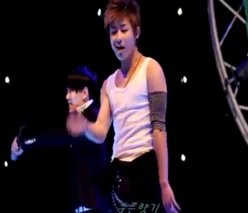 U kwon GIFs - Get the best gif on GIFER