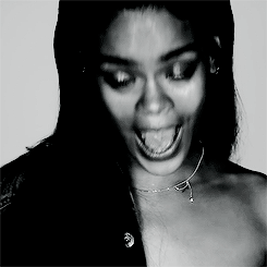 Robynfenty GIFs - Get the best gif on GIFER