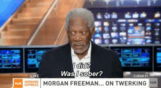 Happy birthday morgan freeman GIF - Conseguir o melhor gif em GIFER