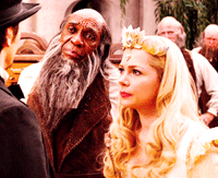 Glinda GIFs - Get the best gif on GIFER