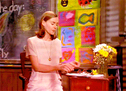 Mathilde GIFs - Obtenez le meilleur gif sur GIFER