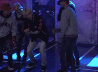 Performances GIFs - Get the best gif on GIFER