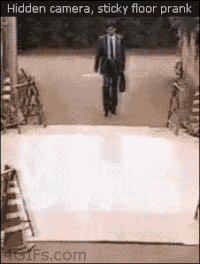 Funny office prank GIF - Conseguir o melhor gif em GIFER