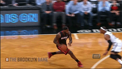 Blocking foul GIF - Conseguir o melhor gif em GIFER