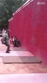 Overcoming GIFs - Get the best gif on GIFER