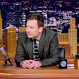 Busto GIF - Conseguir o melhor gif em GIFER