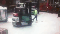 Chariot GIFs - Get the best gif on GIFER