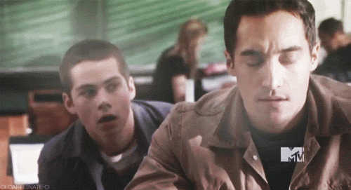 Danny mahealani GIF - Conseguir el mejor gif en GIFER