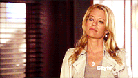 Jeri ryan GIFs - Obtenez le meilleur gif sur GIFER