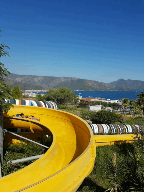Аквапарк GIFs - Get the best gif on GIFER