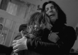 Whinging GIFs - Get the best gif on GIFER