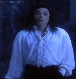 Smile for them GIFs - Obtenez le meilleur gif sur GIFER