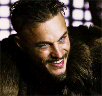 Ragnar lothbrok GIFs - Get the best gif on GIFER