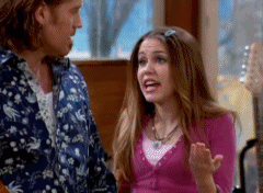 Miley smiling GIF - Conseguir el mejor gif en GIFER