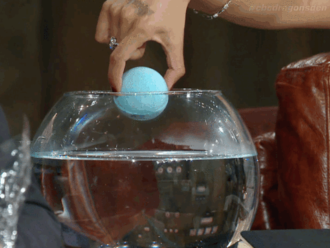 Bath bomb GIF - Conseguir el mejor gif en GIFER