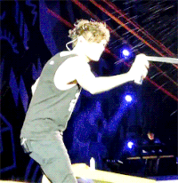 Mary burke GIF - Conseguir el mejor gif en GIFER