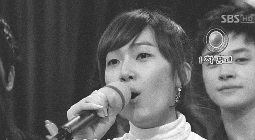 Jessica then and now GIFs - Obtenez le meilleur gif sur GIFER