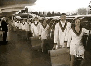 Disneyland monorail GIF - Conseguir o melhor gif em GIFER