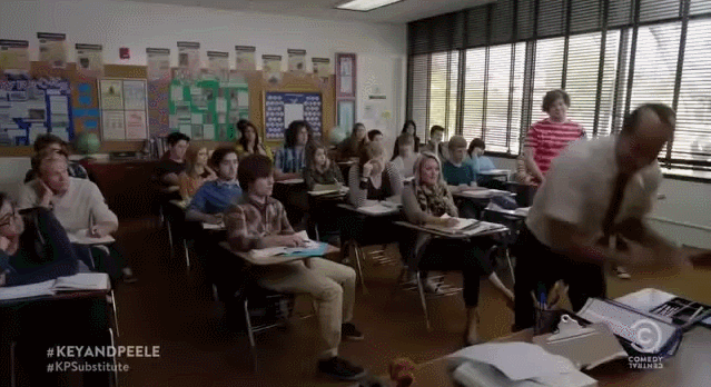 Interessado GIF - Conseguir o melhor gif em GIFER