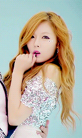 Hyuna GIFs - Get the best gif on GIFER