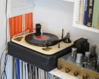 Gramophone GIFs - Get the best gif on GIFER