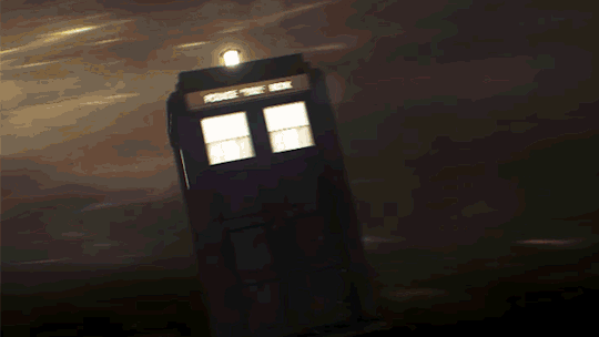 Tardis GIFs - Obtenez le meilleur gif sur GIFER